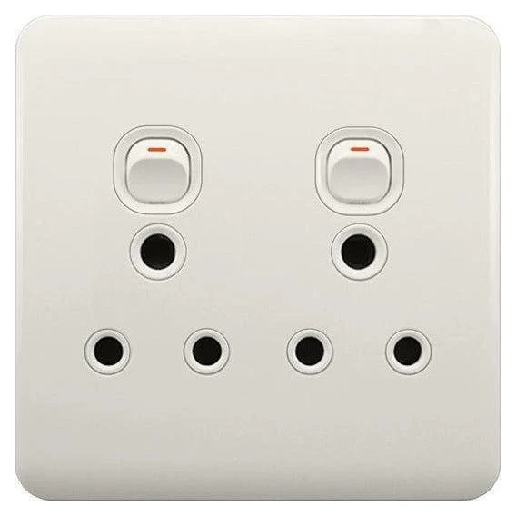 Plug 4x4 DBL PVC - Vereeniging Builders
